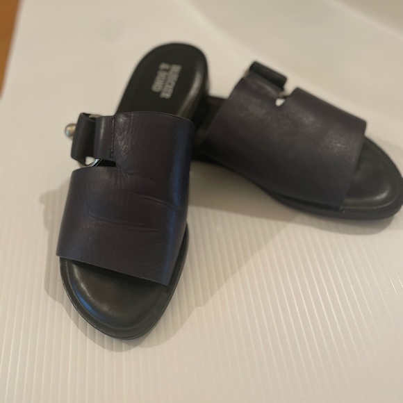 Bleckeer & Bond | Shoes | Bleecker Bond Regina Sandal Navy Blue Size 7m ...